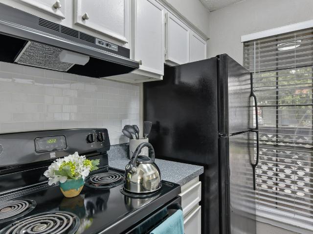 Villa Encanto {20211025} 1 Bedroom Apartment for Rent at 2850 Clydedale Dr, Dallas, TX 75220