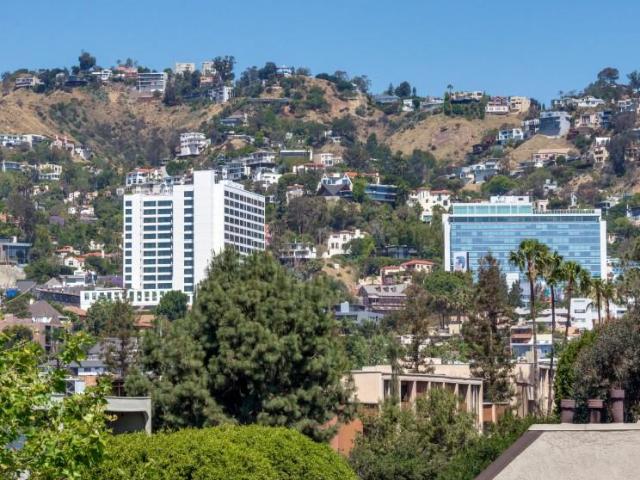 Villa Esther 1 Bedroom Apartment for Rent at 920 N Kings Rd, West Hollywood, CA 90069 West Hollywood