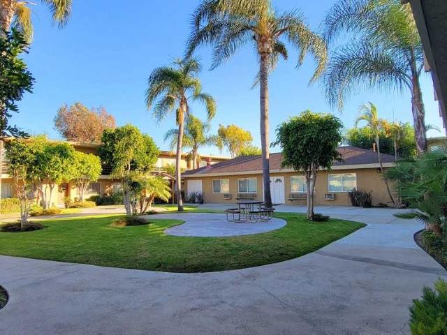 Villa La Paz 2 Bedroom Apartment for Rent at 10453 Artesia Blvd, Bellflower, CA 90706 Bellflower