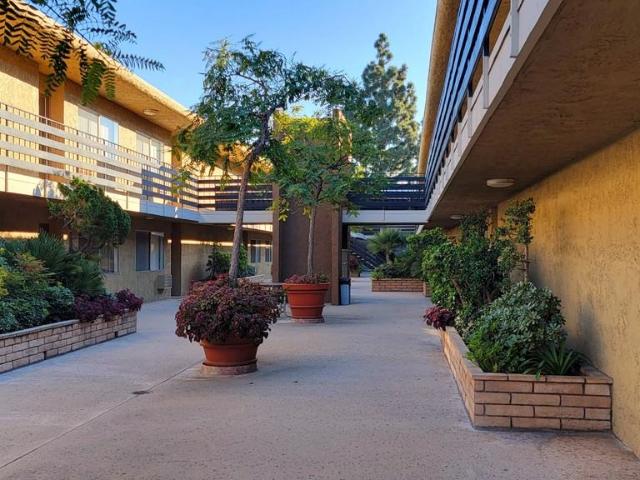 Villa La Paz 2 Bedroom Apartment for Rent at 10453 Artesia Blvd, Bellflower, CA 90706 Bellflower