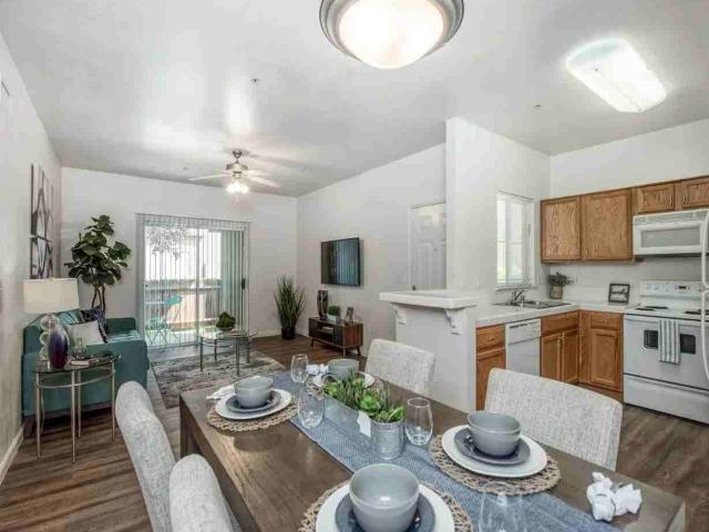 Villa Lucia Apartments 1 Bedroom Apartment for Rent at 4262 W Figarden Dr, Fresno, CA 93722 Fig Garden Loop