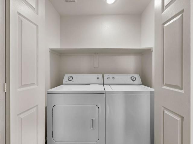 Villa Lucia Apartments 1 Bedroom Apartment for Rent at 4262 W Figarden Dr, Fresno, CA 93722 Fig Garden Loop