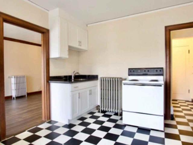 Villa Luisa 2 Bedroom Apartment for Rent at 1505 Nw 60th St, Seattle, WA 98107 Adams