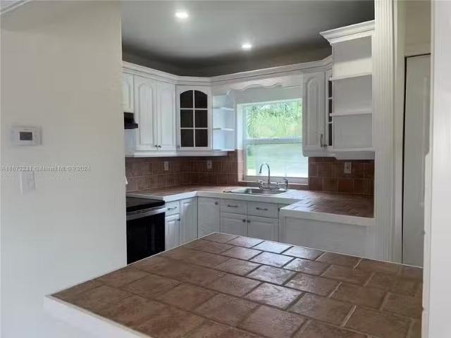 Villa Miami, FL 13017 Sw 18th Ter #13017