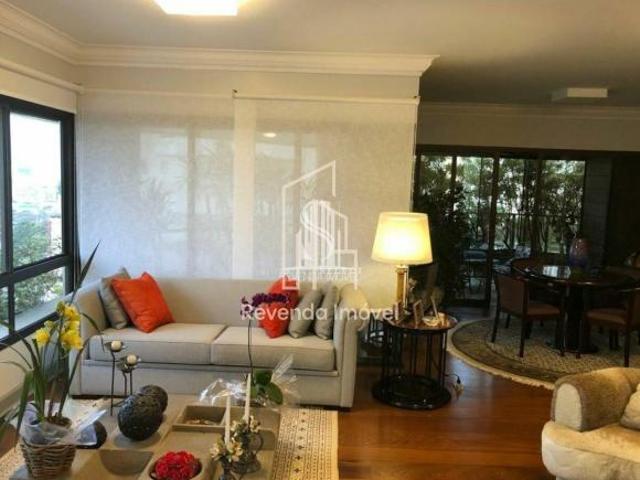 Villa Monte Maggiore Morumbi Apartamento à venda de 330m² com 4 suítes e 4 vagas de garagem Villa Mo