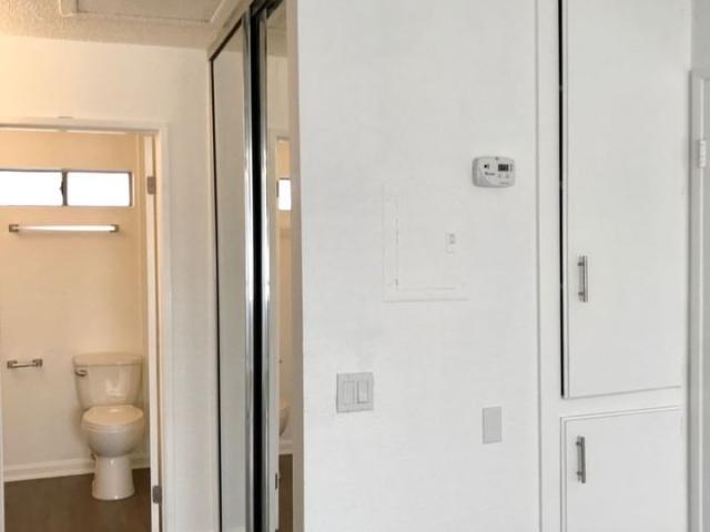 Villa Platinum Apartments 1 Bedroom Apartment for Rent at 317 E La Palma Ave, Anaheim, CA 92801 The Colony