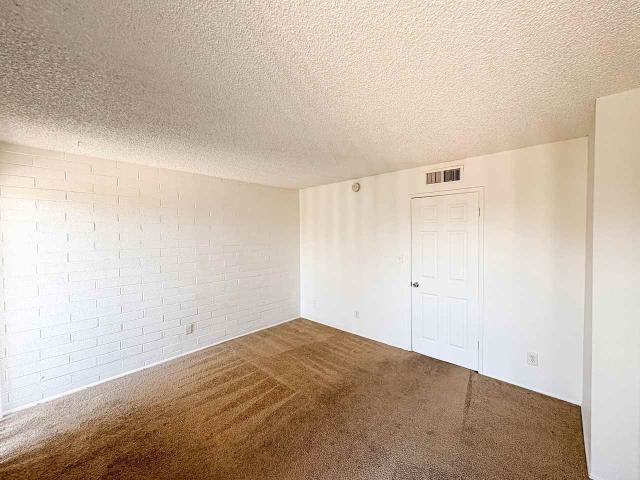 Villa Serena 2 Bedroom Apartment for Rent at 6802 N 17th Ave, Phoenix, AZ 85015