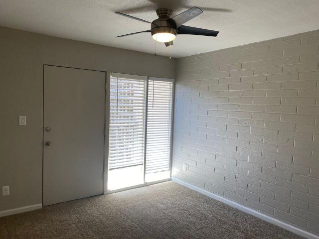Villa Serena 2 Bedroom Apartment for Rent at 6802 N 17th Ave, Phoenix, AZ 85015