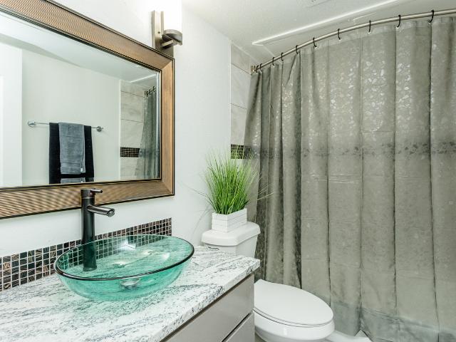 Villa Solano Apartments 2 Bedroom Apartment for Rent at 2501 Westridge St, Houston, TX 77054 South Main