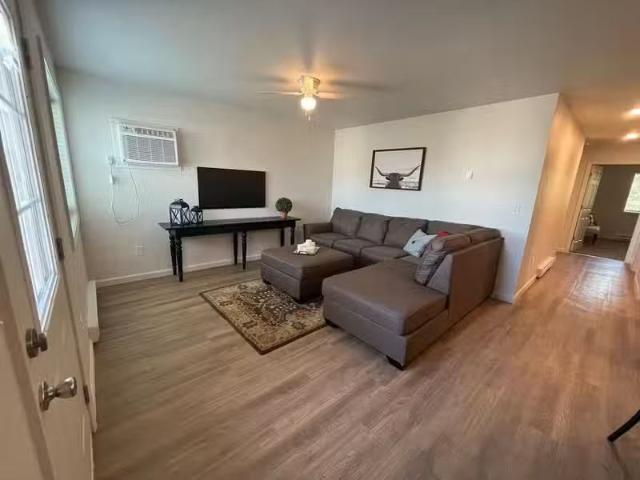 Villa Sunrise Pointe by Kading