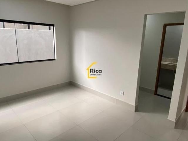 Villa Suíça Casa de Esquina à Venda