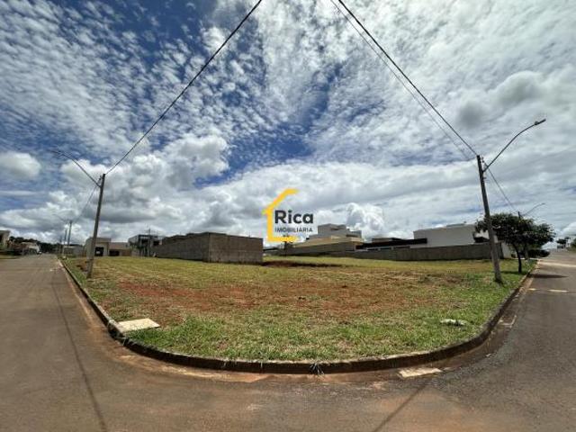 VILLA SUÍÇA Lote De Esquina à Venda