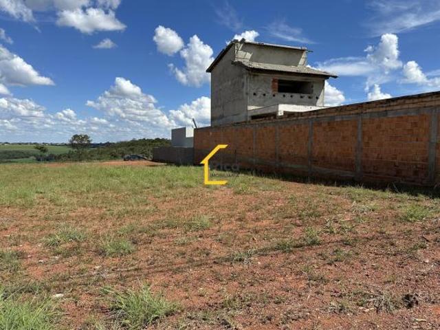 Villa Suíça Lote de 300m² à venda no condomínio Res.Villa Suíça