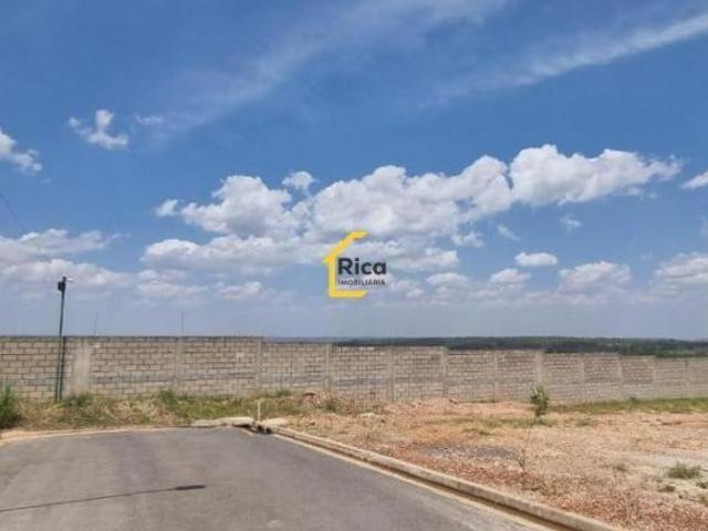 Villa Suíça Lote De 300m² no Condomínio Residencial Villa Suíça
