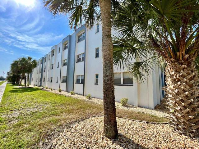 VillaDova 1 Bedroom Apartment for Rent at 600 76th Ave N, St. Petersburg, FL 33702 Fossil Park