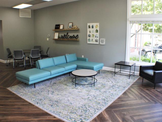 Village Manor 3 Bedroom Apartment for Rent at 105 Fenley Ave, Louisville, KY 40207 Crescent Hill