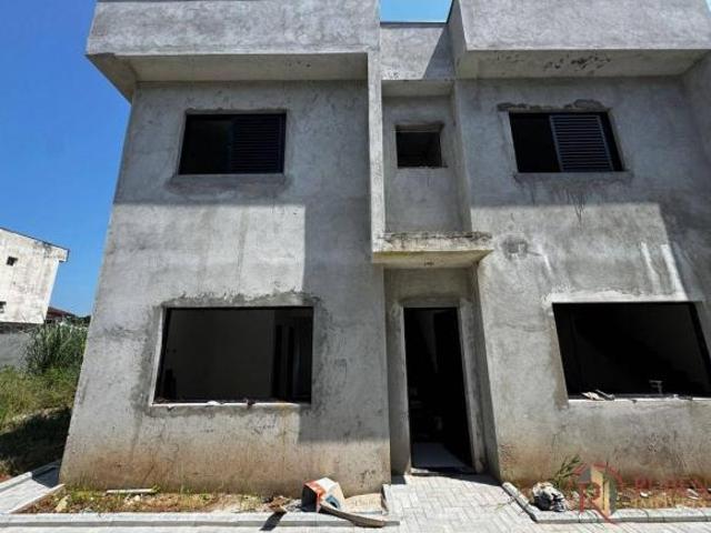 Village com 2 dormitórios à venda, 71 m² por R$ 600.000,00 Maitinga Bertioga/SP