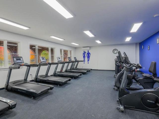 Village One Apartments 1 Bedroom Apartment for Rent at 587 Broadway, Menands, NY 12204