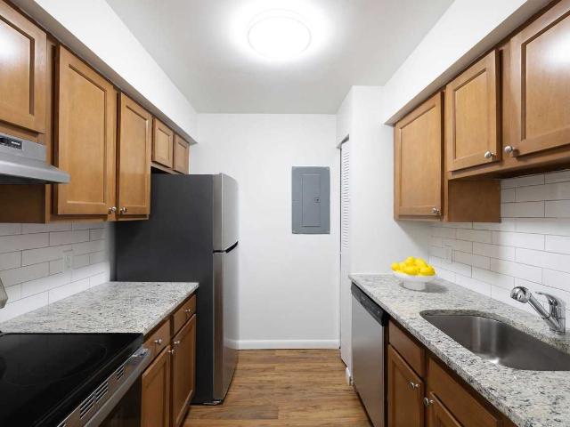 Village One Apartments 2 Bedroom Apartment for Rent at 587 Broadway, Menands, NY 12204