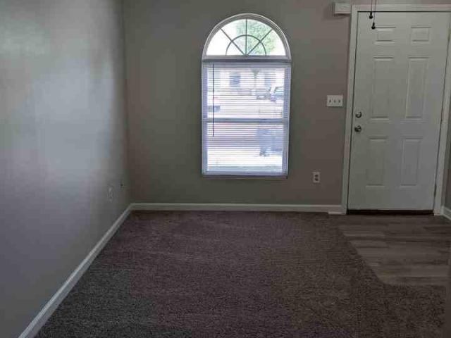 Village at Curry Apartments 2 Bedroom Apartment for Rent at 1622 S Curry Pike, Bloomington, IN 47403