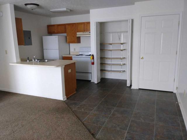 Village at Curry Apartments 2 Bedroom Apartment for Rent at 1622 S Curry Pike, Bloomington, IN 47403