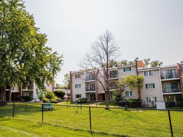 Village at Grant Square 2 Bedroom Apartment for Rent at 7349 Grant St, Omaha, NE 68134 Benson Gardens