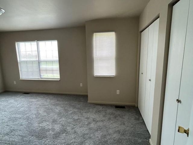 Village at Lexington 4 Bedroom Apartment for Rent at 191 Southfield Dr, Adrian, MI 49221