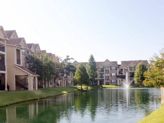 Village at Southern Oaks 2 Bedroom Apartment for Rent at 7111 N Blue Angel Pkwy, Pensacola, FL 32526