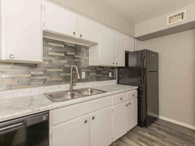 Village at the Crossroads 2 Bedroom Apartment for Rent at 1900 Carl Rd, Irving, TX 75061 Grauwyler Heights