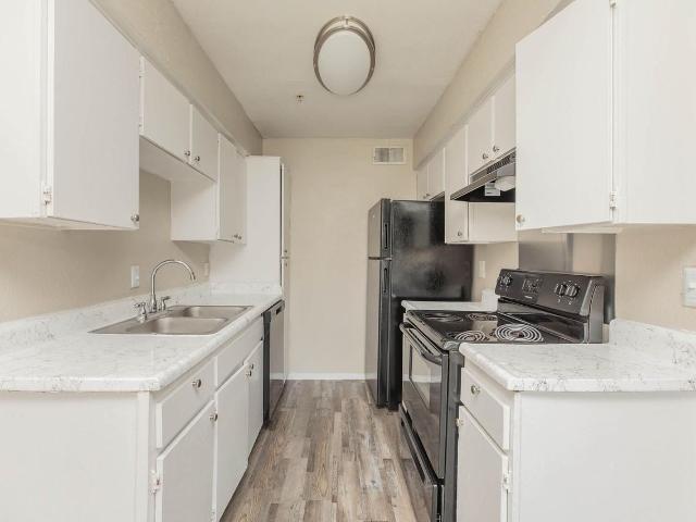 Village at the Crossroads 2 Bedroom Apartment for Rent at 1900 Carl Rd, Irving, TX 75061 Grauwyler Heights