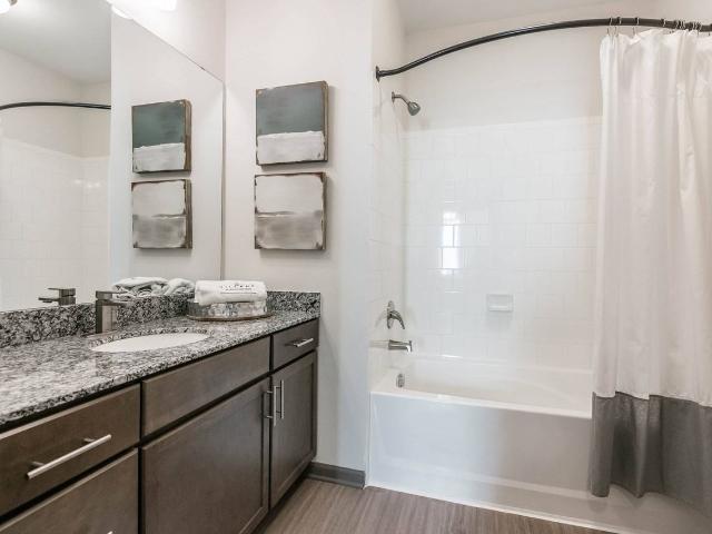 Village at Westland Cove Apartments 3 Bedroom Apartment for Rent at 9635 Westland Cove Way, Knoxville, TN 37922