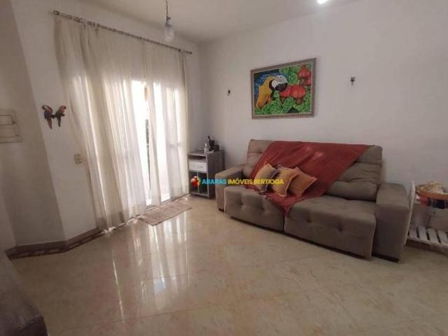 Village a 100 metros da praia à venda em Bertioga SP por R$ 690.000,00