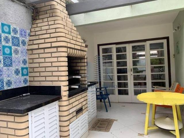 Village à venda, 130 m² por R$ 2.200.000,00 Riviera Módulo 21 Bertioga/SP