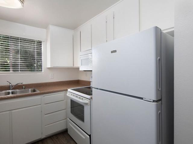 Village Apartments 1 Bedroom Apartment for Rent at 5500 Morro Way, La Mesa, CA 91942 La Mesa