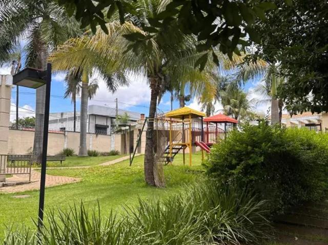 VILLAGE CAMPINAS Casa térrea com 3/4 sendo 1 suíte, Goiânia