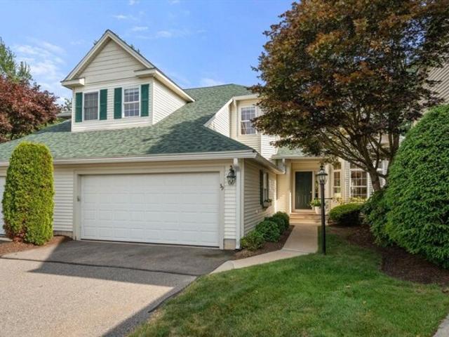 Village Cir Unit,milford, Condo For Sale