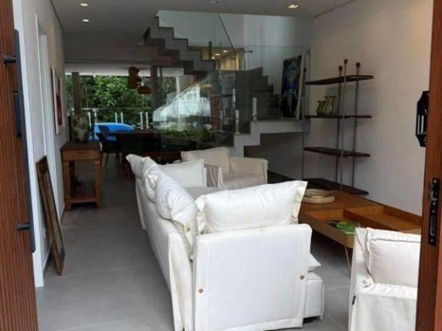 Village com 5 dormitórios à venda, 310 m² por R$ 6.000.000 Riviera Módulo 17 Bertioga/SP
