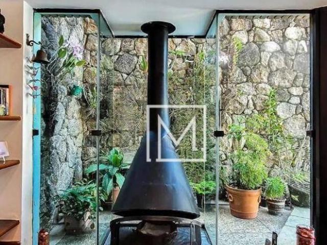 Village com 5 dormitórios à venda, 585 m² por R$ 5.290.000,00 Jardim Saúde São Paulo/SP