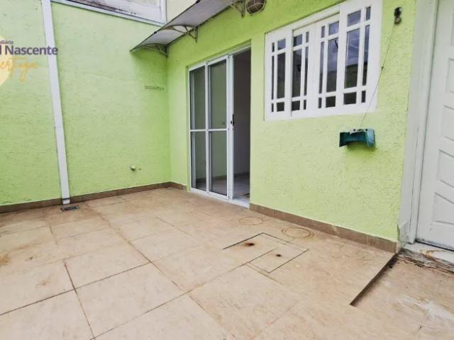 Village com 2 dormitórios à venda, 70 m² por R$ 550.000,00 Maitinga Bertioga/SP