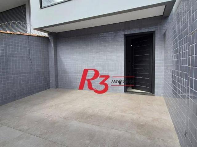 Village com 2 dormitórios à venda, 70 m² por R$ 550.000,00 Macuco Santos/SP
