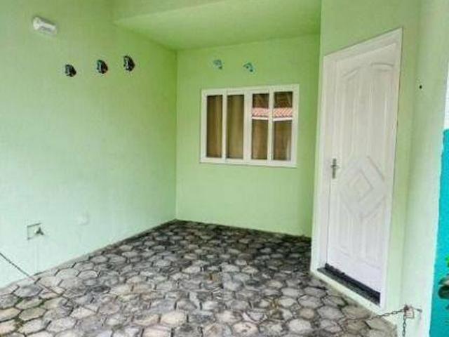 Village com 2 dormitórios à venda, 81 m² por R$ 285.000,00 Centro Mongaguá/SP