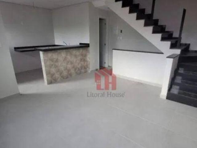 Village com 2 dormitórios à venda, 97 m² por R$ 617.000,00 Campo Grande Santos/SP