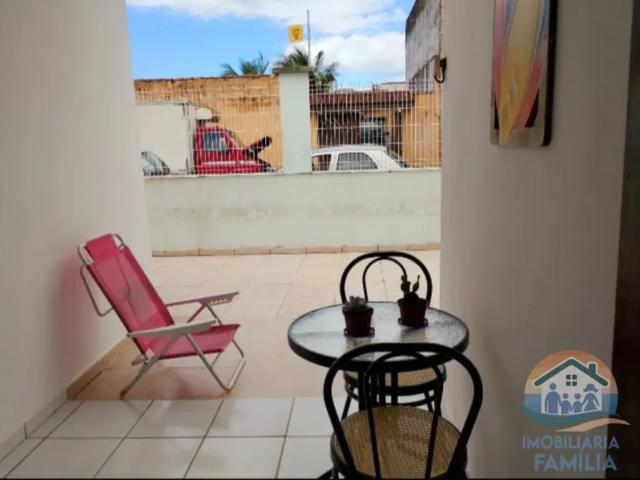 Village com piscina e área gourmet na martim de sá apenas 300 metros da praia