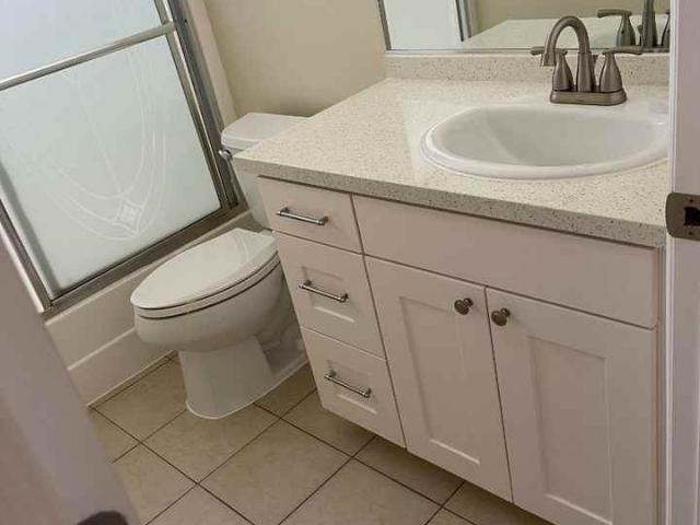 Village Court Apartments 2 Bedroom Apartment for Rent at 1400 Glenwood Rd, Glendale, CA 91201 Grandview