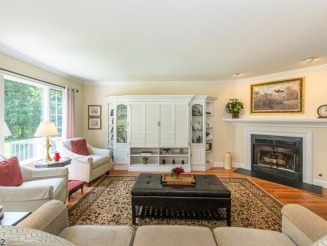 Village Dr, Montville Township, Condo For Sale