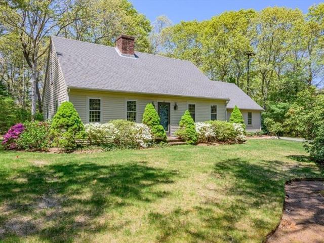 Village Dr, Sandwich, Home For Sale