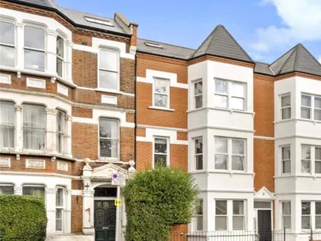 Village Flowers, 55A Highgate High Street, London, N6 5JX, United Kingdom | 3 bed apartment for rent #165359925 | Rentberry