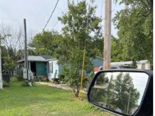 Village Green Dr