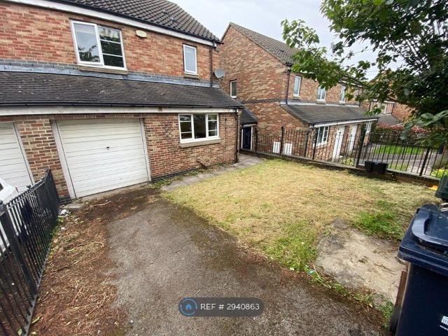 Village Heights, Gateshead NE8, 3 bed semi detached house to rent, £1,250 pcm | PrimeLocation