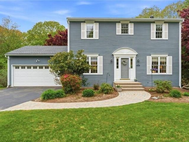 Village Hill Ln, North Kingstown, Home For Sale